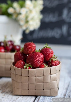 40 Ways To Decorate Your Home With Paper Crafts