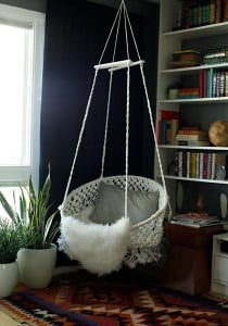 Top 10 DIY Hanging Chairs Projects To Try This Spring