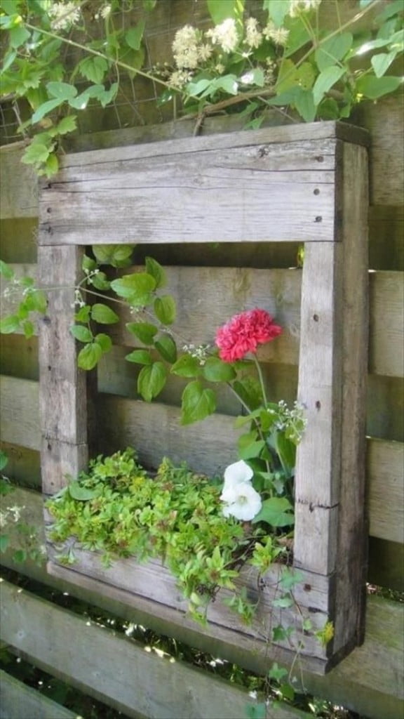 25 Insanely Beautiful Wooden Planter Ideas To Start Right Away