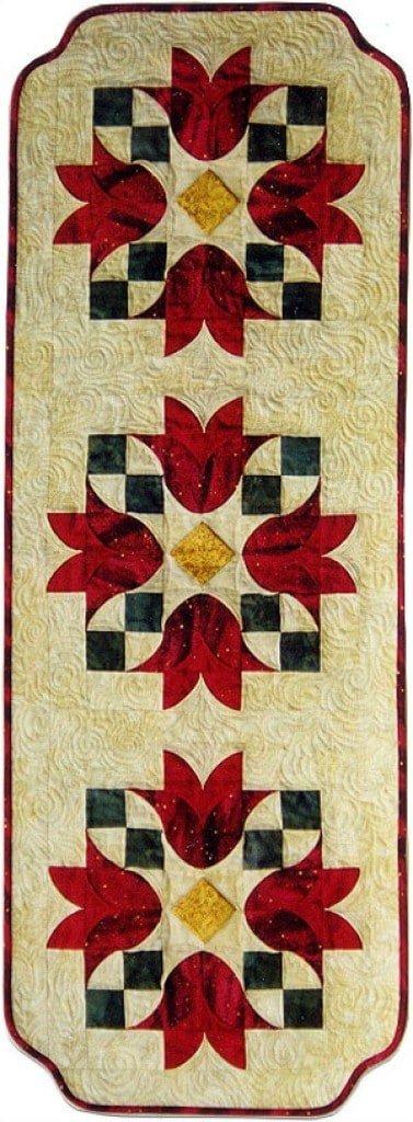 17 DIY Quilted Table Runner Ideas For All Year Round