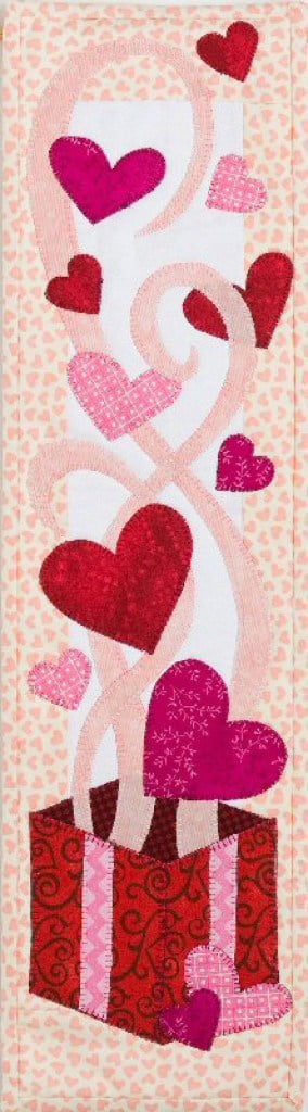 17 DIY Quilted Table Runner Ideas For All Year Round