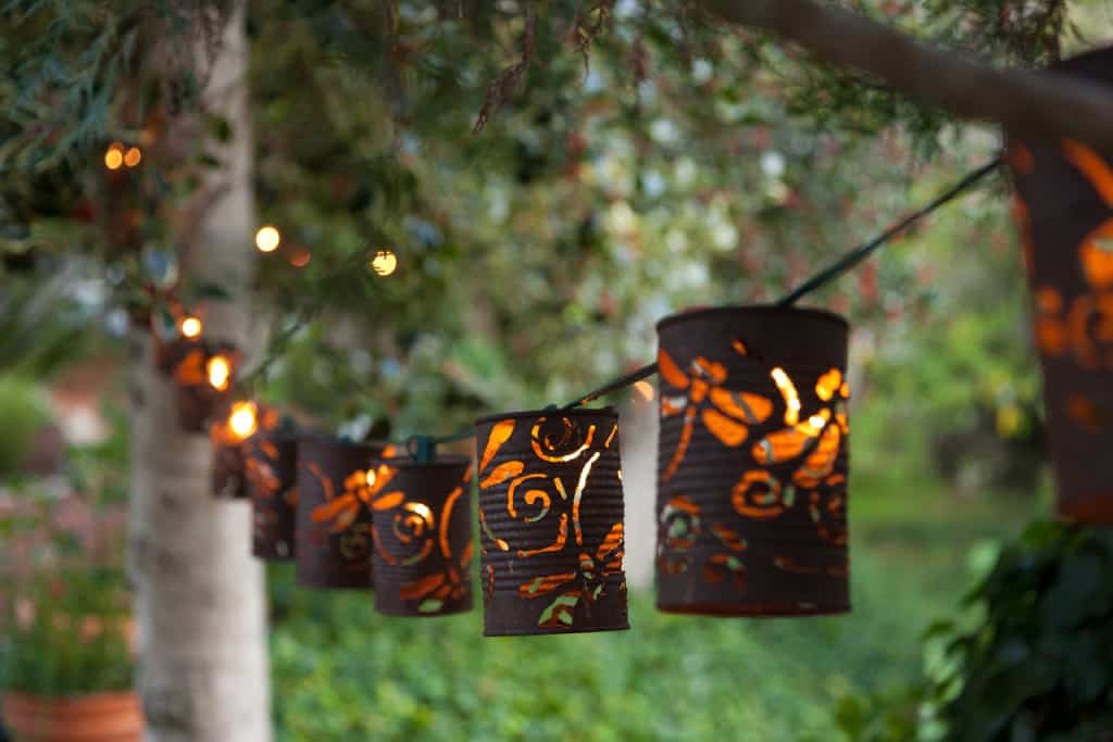 24 Unique Beautiful DIY Garden Lanterns
