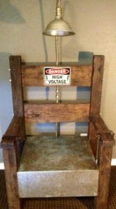 129 World`s Insanest Scary Halloween Haunted House Ideas