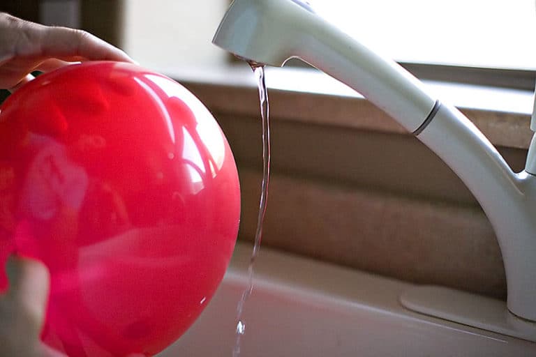 15 World`s Coolest Party Balloon Games For Kids