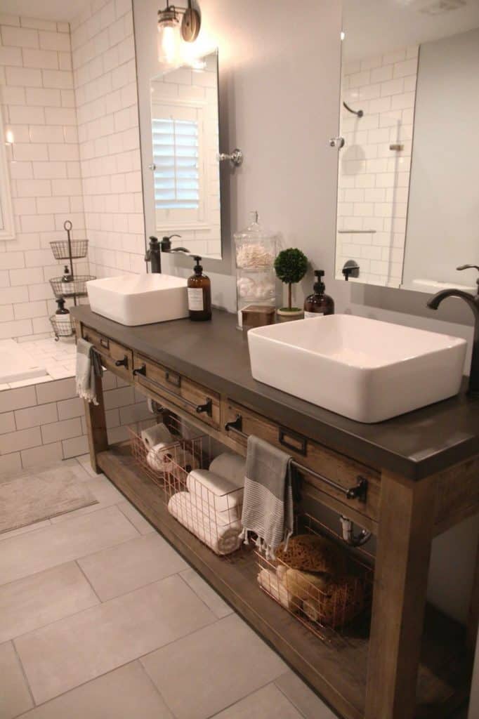 19 Double Vanity Bathrooms That Will Make Your Lives Easier