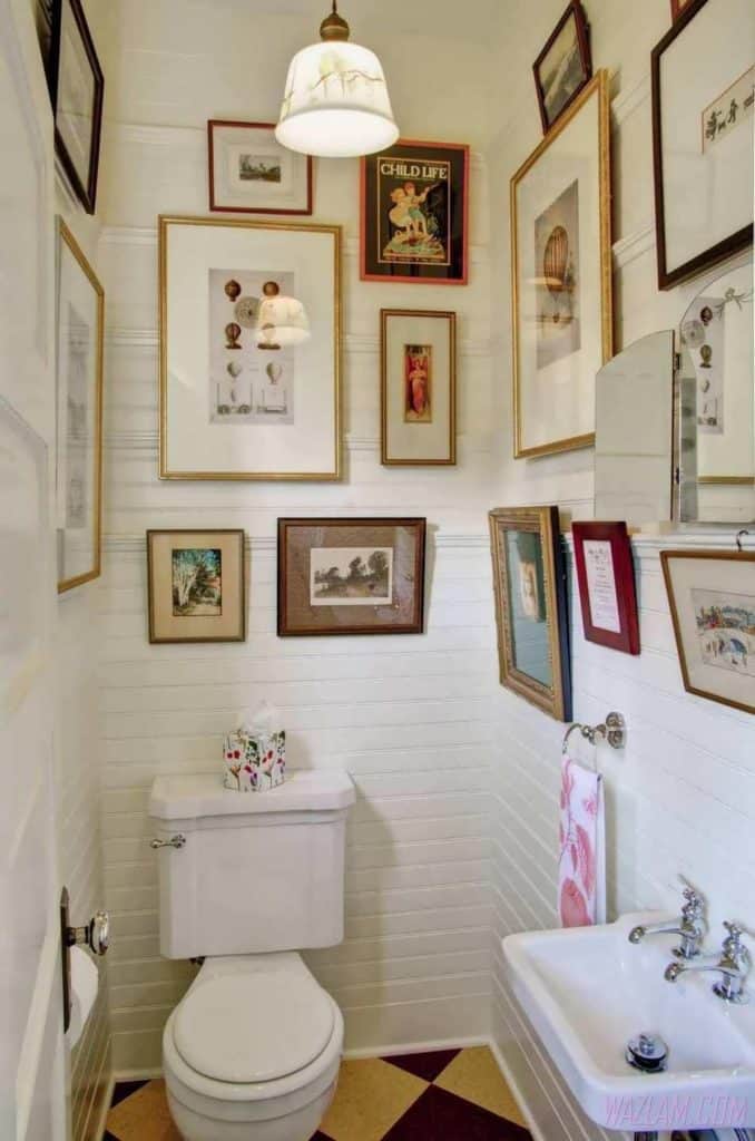 19 Unexpected Bathroom Artwork That Will Take You Aback