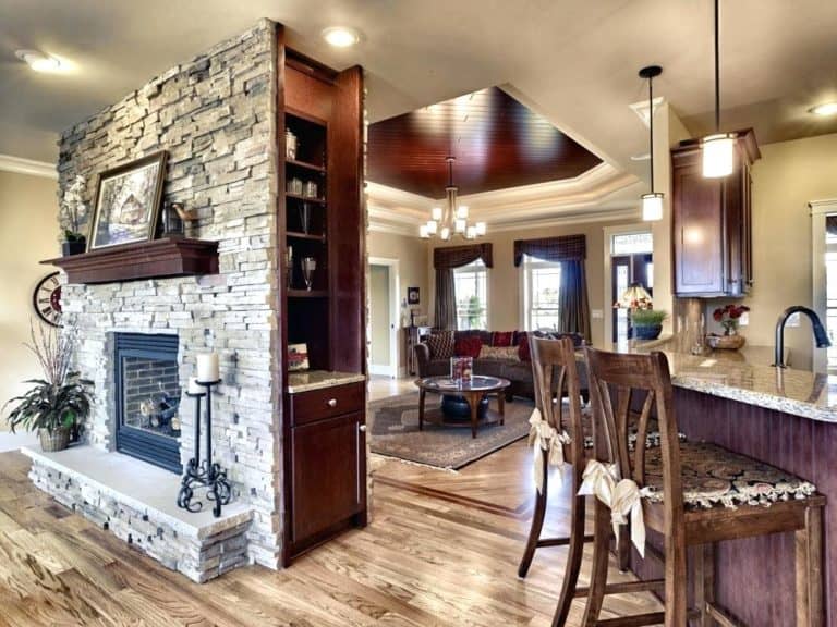 20 Functional Double-Sided Fireplaces For Your Spacious Home