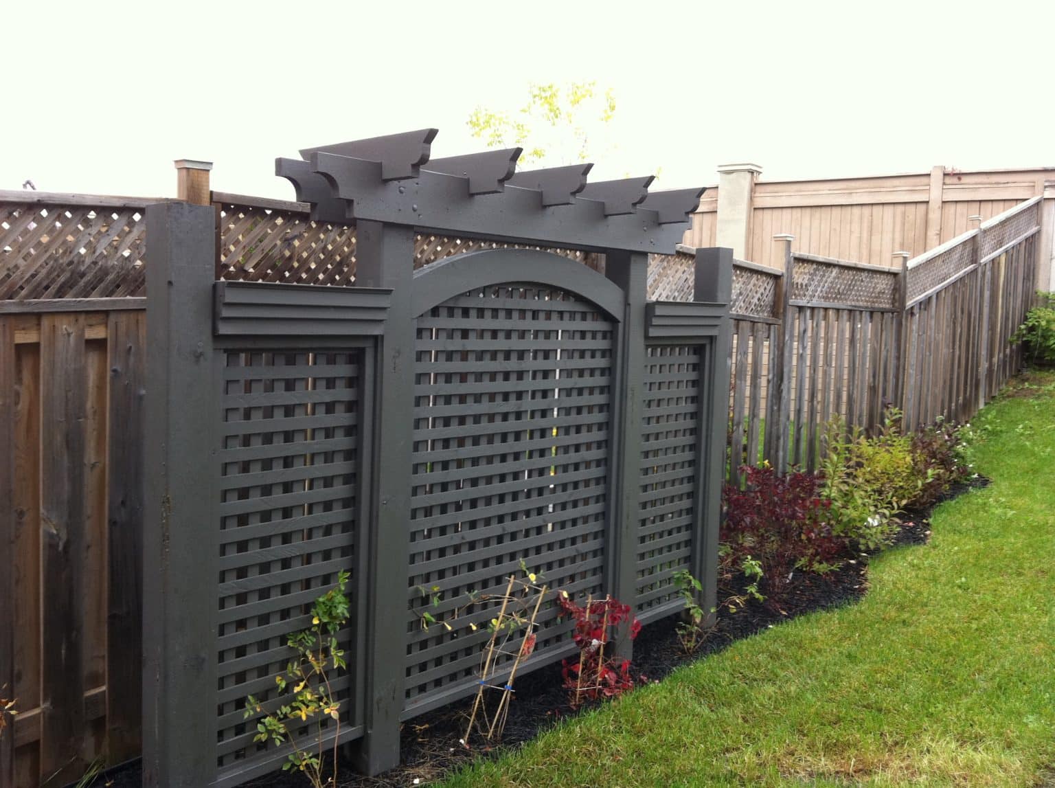 39 Best DIY Garden Trellis Ideas To Consider [Listicles]