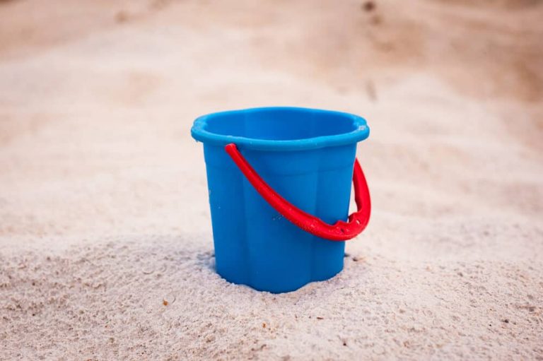 30 Different Types Of Buckets For Your Home [Information]