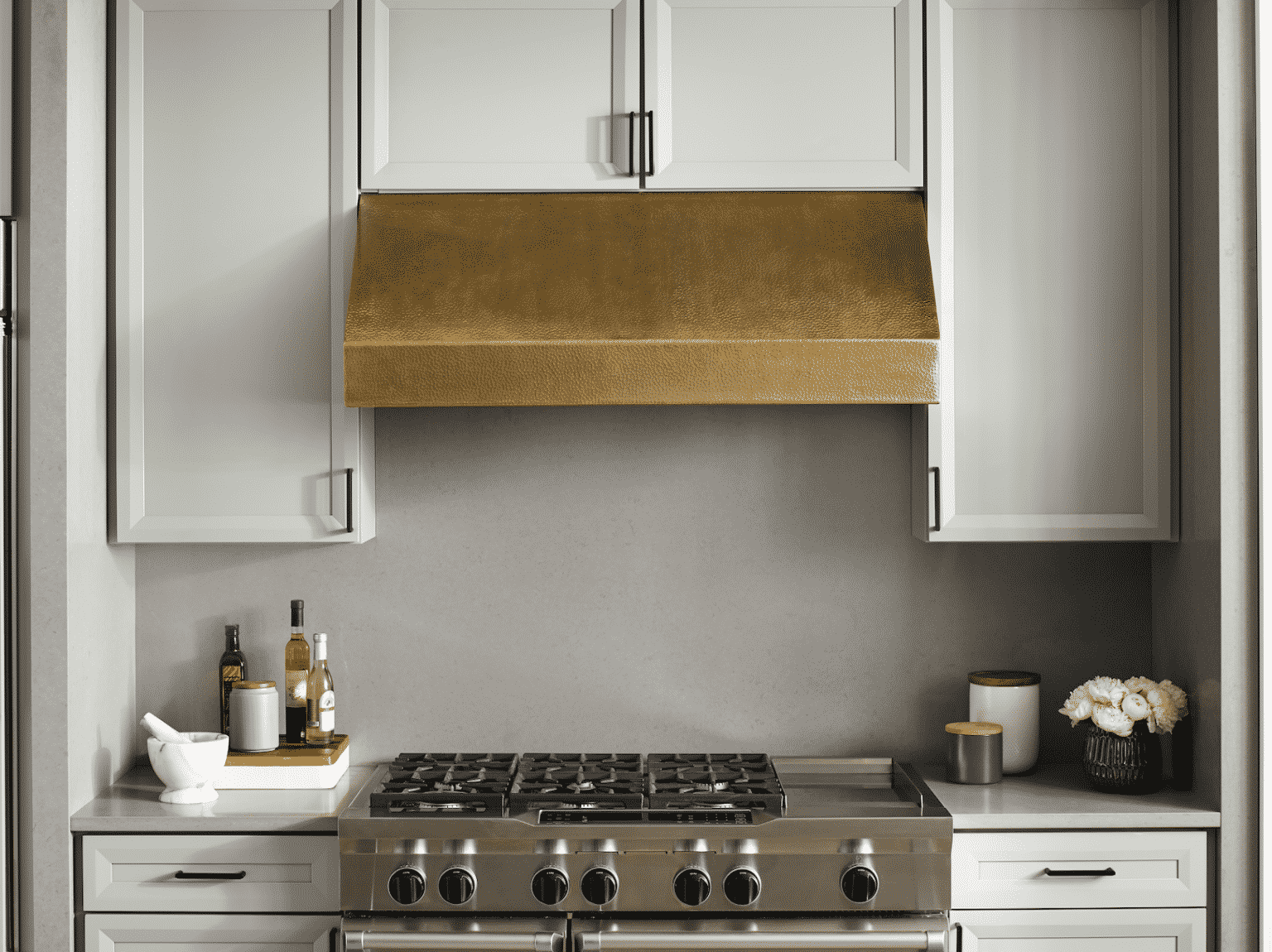 Revamp Your Kitchen: Brass Kitchen Ideas