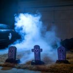 30 Halloween Garage Décor Ideas For A Spooky Transformation