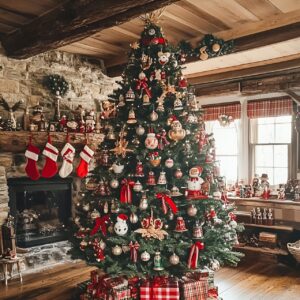 25 Vintage Christmas Trees For A Nostalgic Holiday Décor